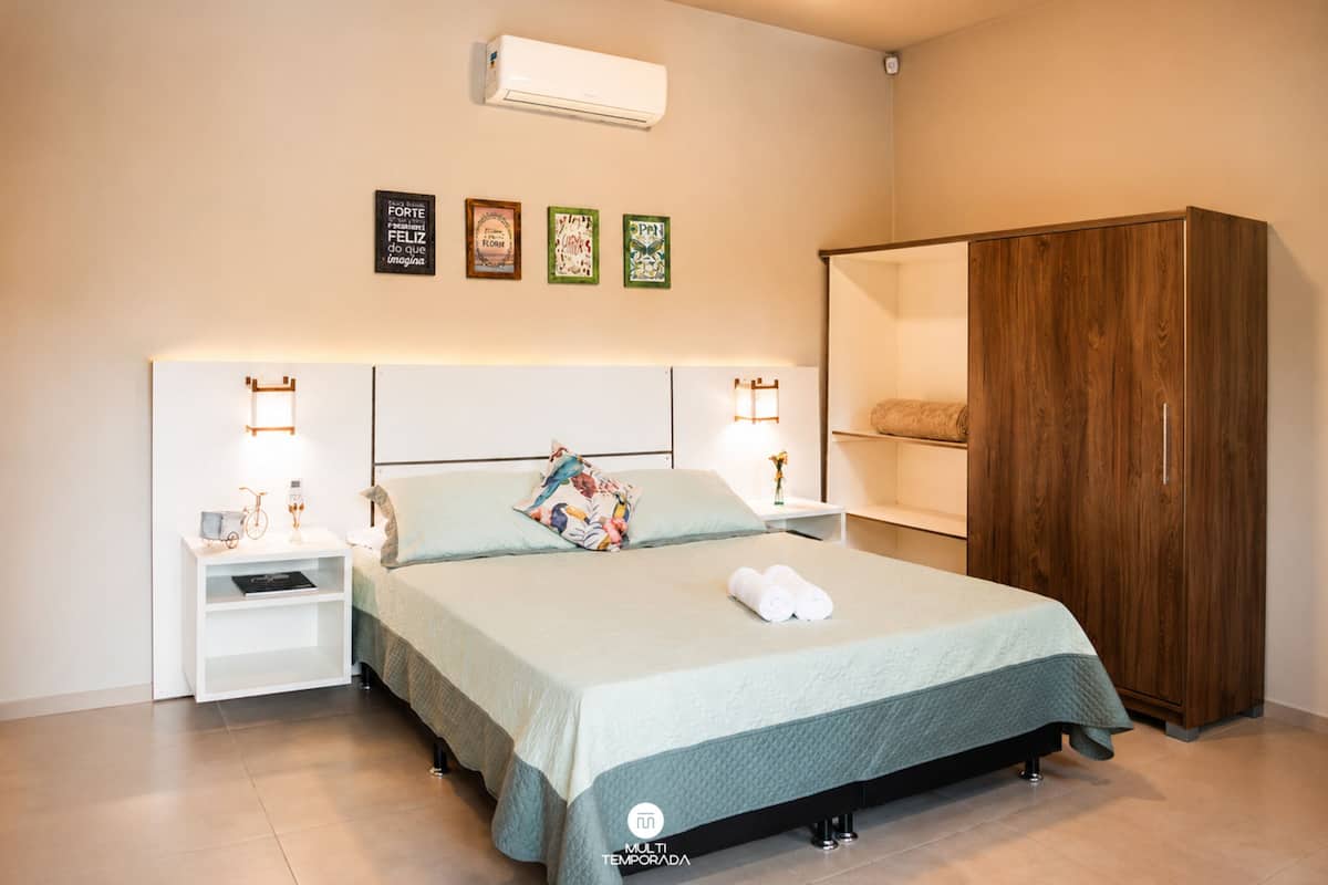Studio Lagoa - Ibiraquera Life | Roupa de alta qualidade, secretária, cortinas/cortinados opacos