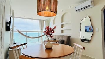 Apartamento básico | Opções para refeição