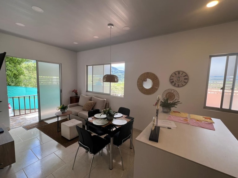 Finca Acogedora En Villeta Con Piscina Privada - Villeta