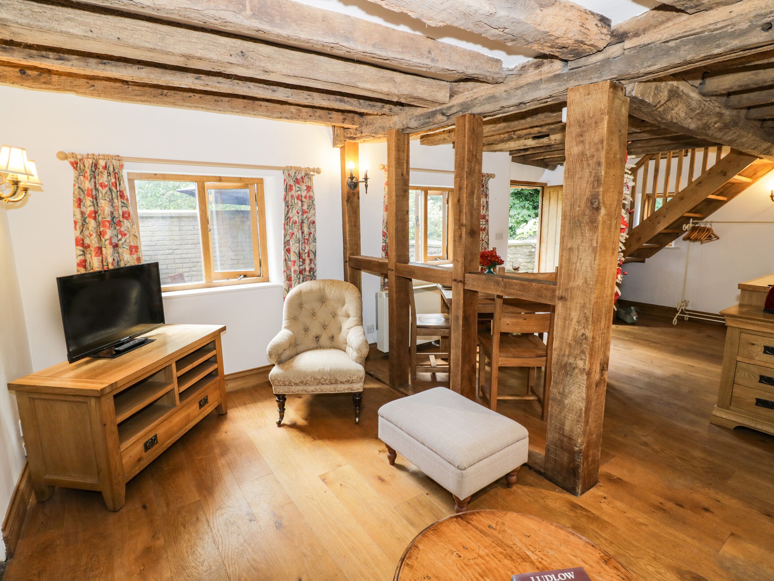 Manor Cottage, Romantic, Character Holiday Cottage In Church Stretton - Church Stretton