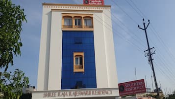 Fachada da propriedade
