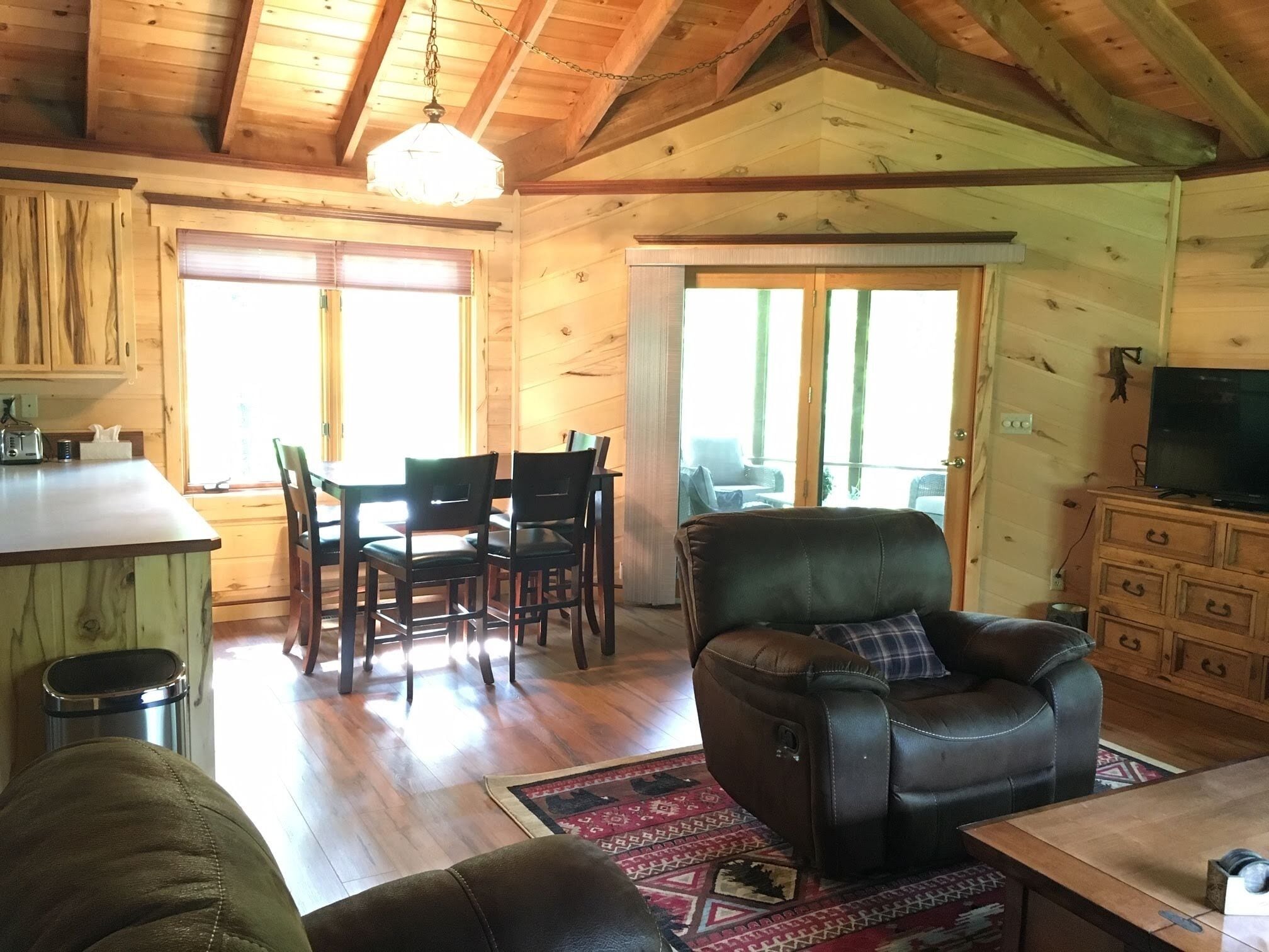 Cozy & Peaceful Little Pine River Retreat - Crosslake, MN