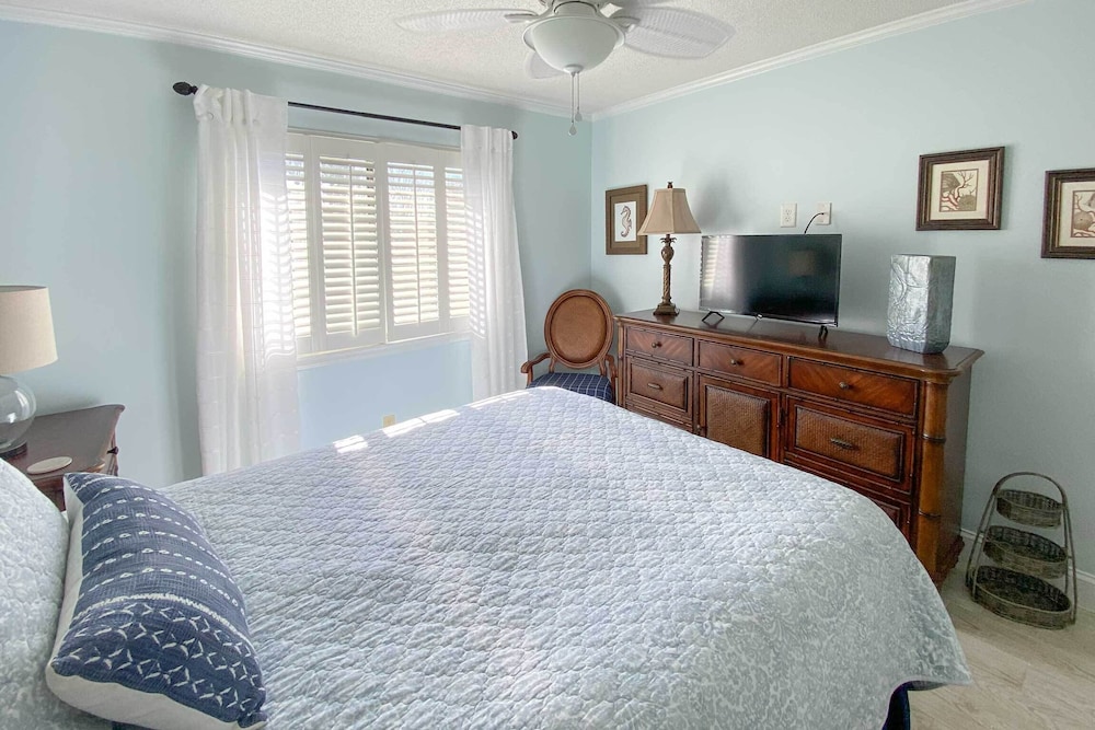 Hilton Head Resort Getaway - Walk To Beach! - Hilton Head Island, SC