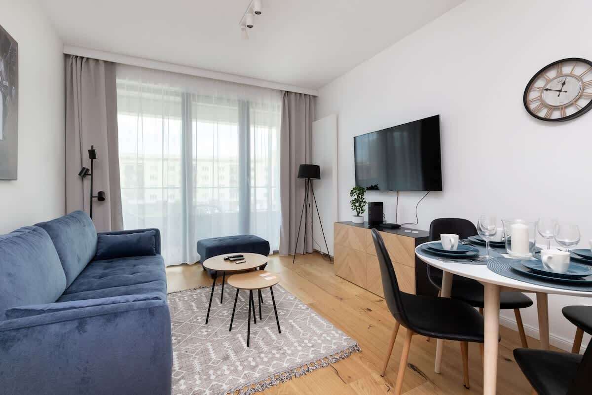 Vespa Apartment | Gdynia | Elegant Apartment With Balcony And Parking | Centre - Gdynia