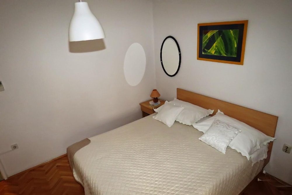 Apartamento De Vacaciones Makarska Para 2 Personas - Apartamento En Casa Unifamiliar O Plurifamiliar - Makarska