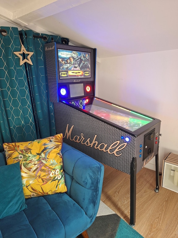 Nuit Romantique, Champagne, Spa-balnéo, Petit Dej - Vonnas