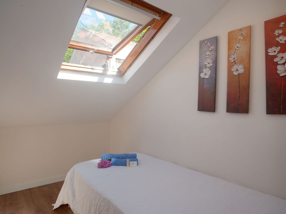 Stunning Villa For 5 People With Wifi, Tv And Parking - Lisszabon