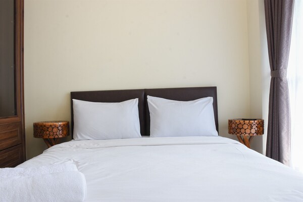 Nice And Cozy Studio At Tifolia Apartment - Jakarta