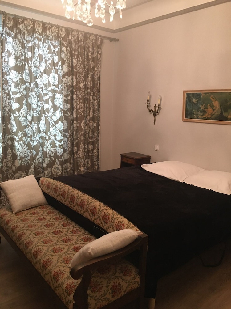 Villa Rental In Apt - Apt