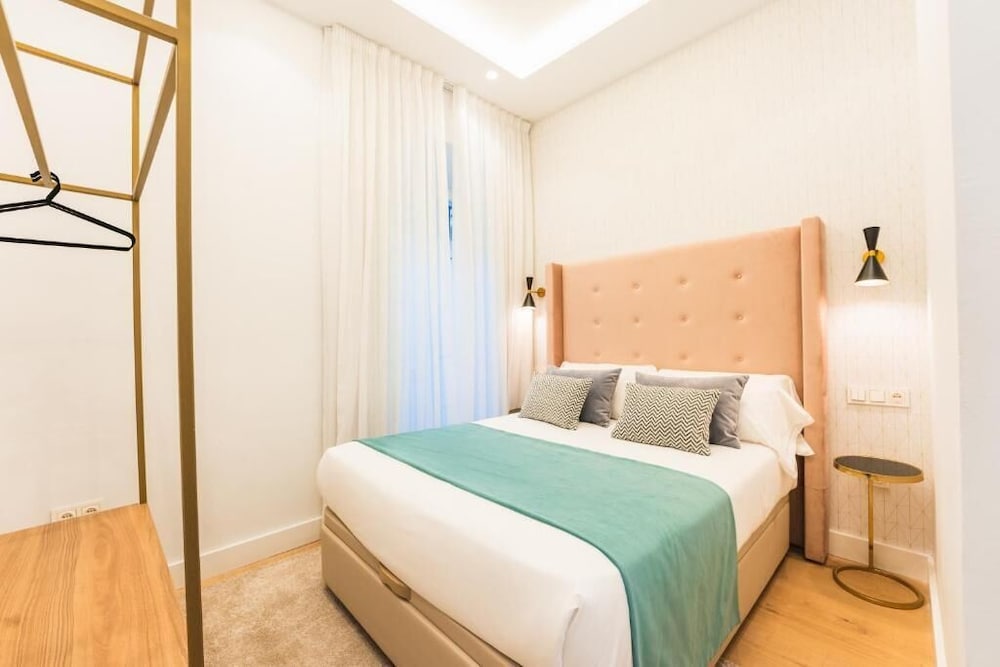 Debambú Suites - Malaga