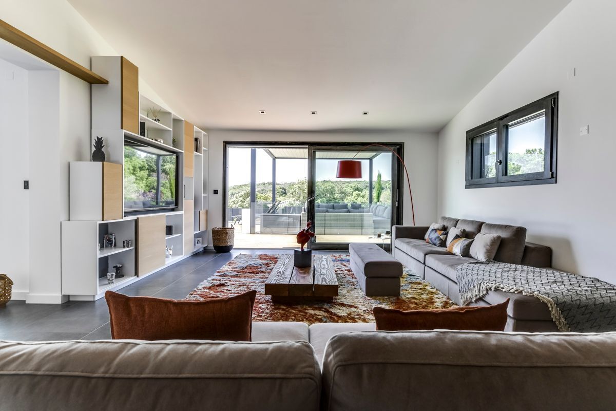 Villa Xavier - Cinq Chambres Villa, Couchages 12 - Nîmes