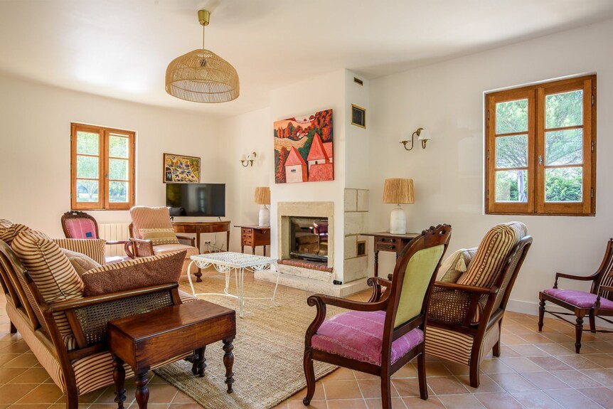 Maison De La Dronne - Four Bedroom Villa, Sleeps 8 - Brantôme