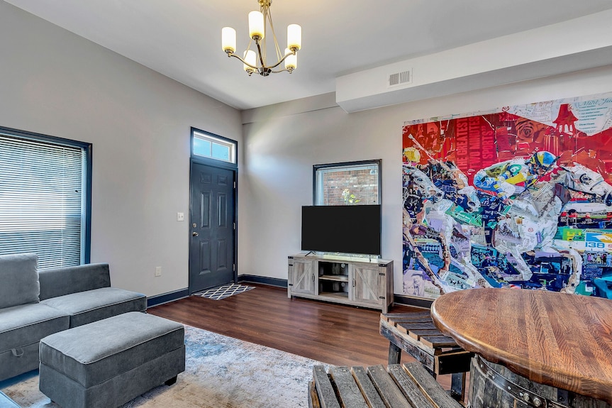 Updated 3 Bedroom Centrally Located Near Downtown - Kentucky