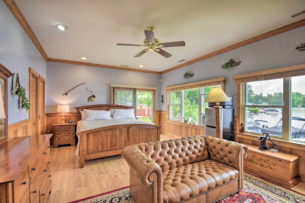 Scenic Little Ossipee Lake Retreat W/ Grill! - Lake Arrowhead, ME