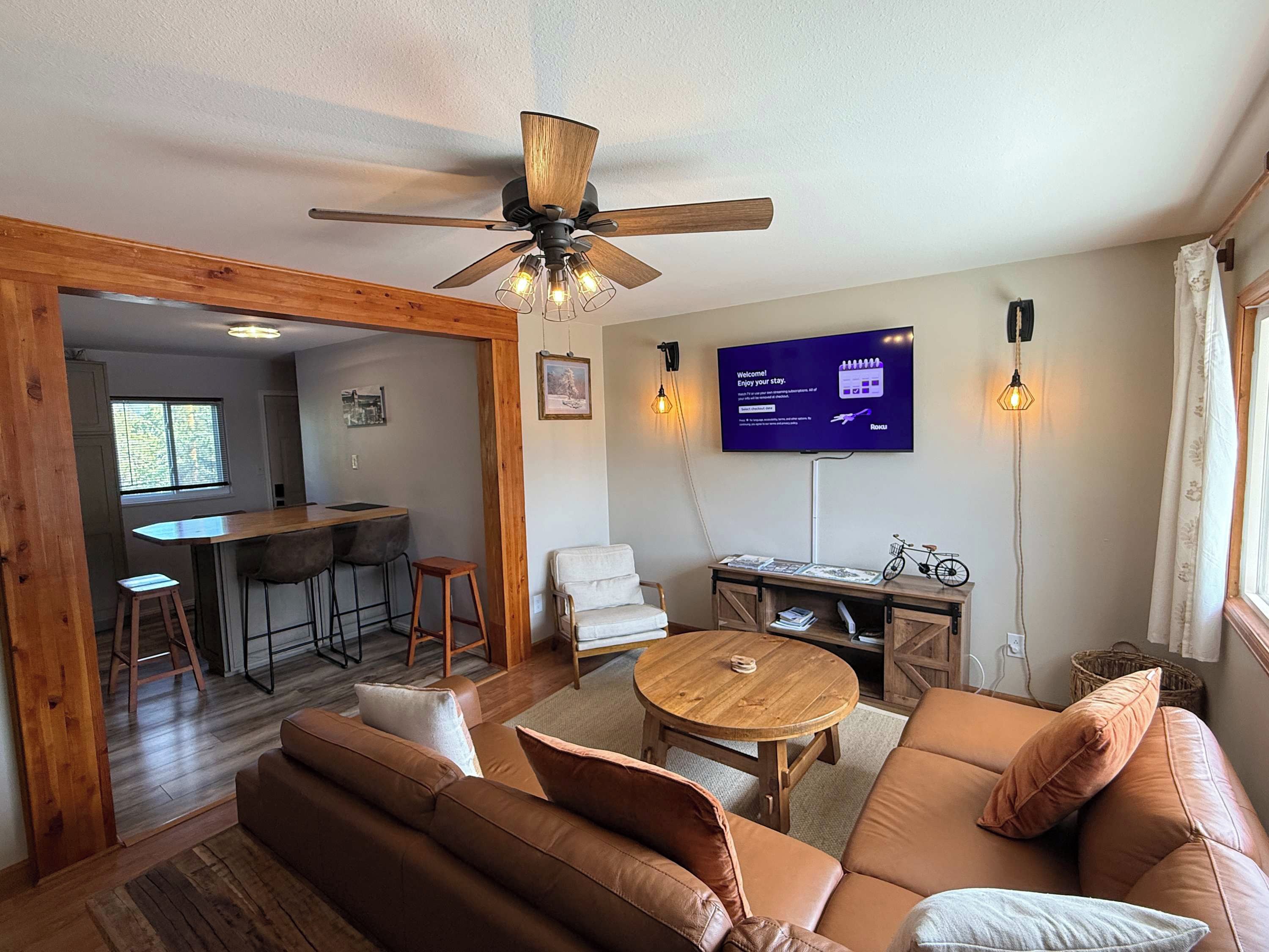 602 West 8th  4br Leadville Home, Hot Tub, Deck, Dogs Ok, On The Mineral Belt - Leadville, CO