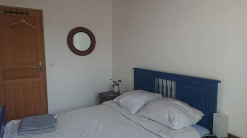 Village Centre Apartment Near The Canal - Barbaste
