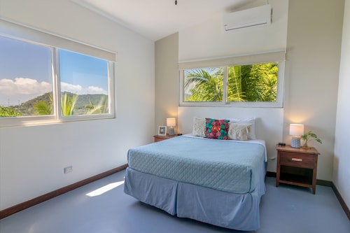 Casa Azul Oceanview Beach House - Sunzal, El Tunco, Surf City - El Salvador