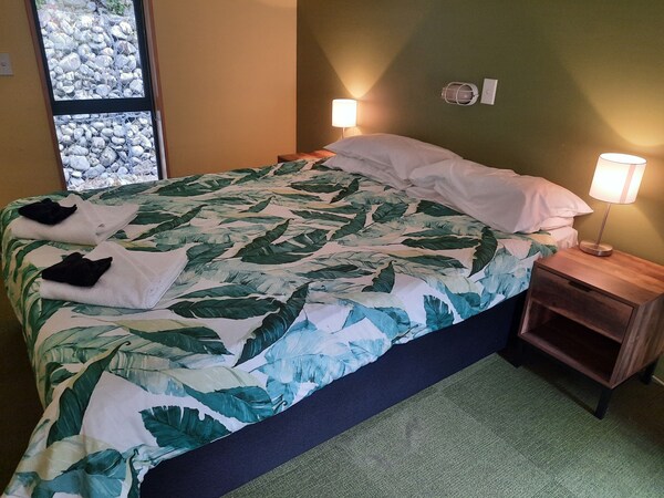 Mountain House - Arthur's Pass Village