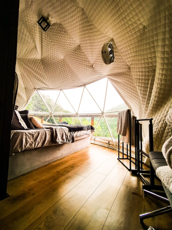 Luxury Glamping Dome In Apuseni Mountains - Transylvania