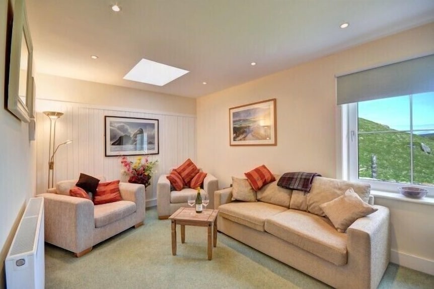 7b Ardroil, Pet Friendly, With A Garden In Uig Isle Of Lewis - Lewis and Harris