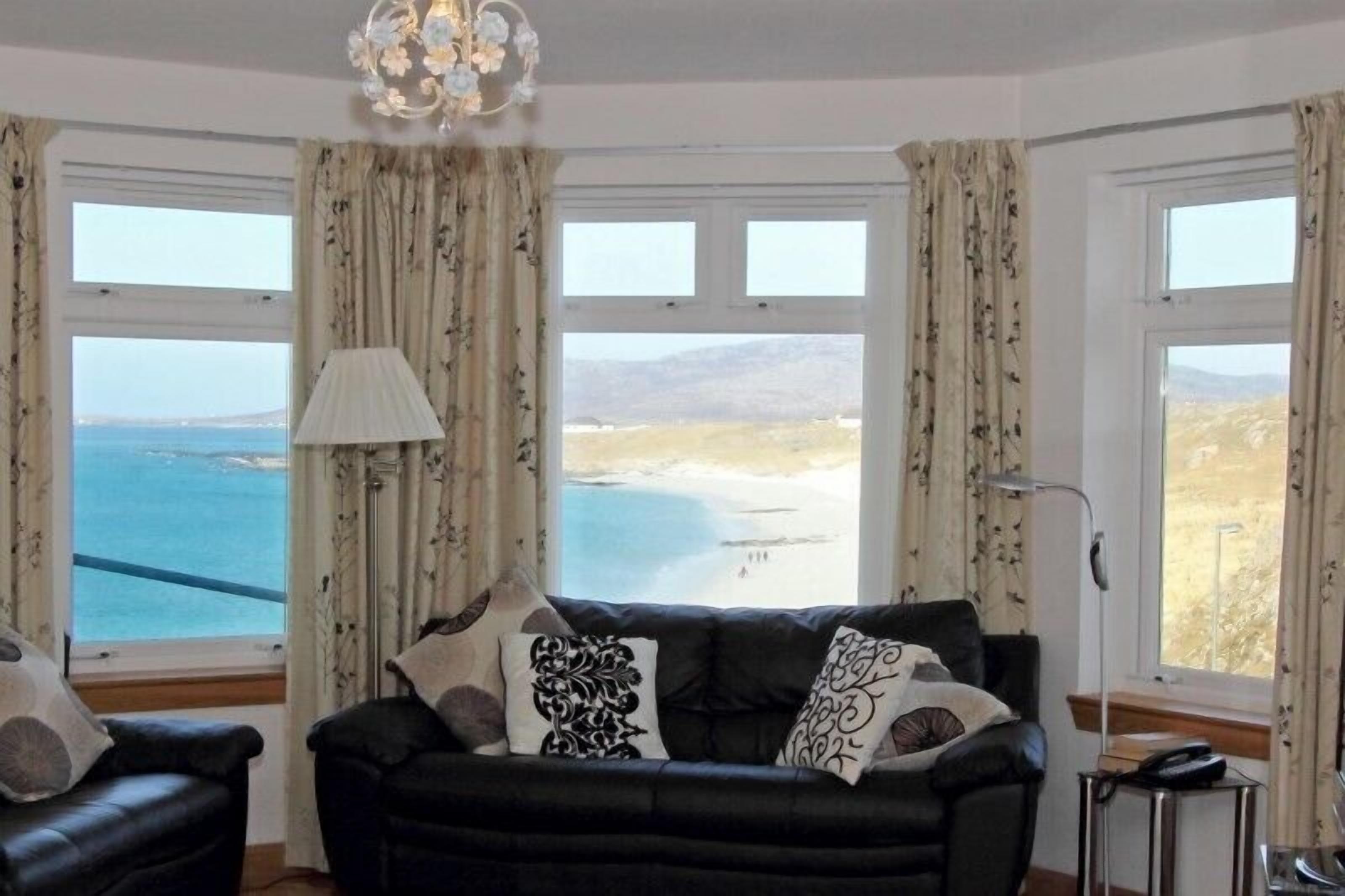 Eriskay Views Cottage, Family Friendly In Eriskay, South Uist - Barra, United Kingdom