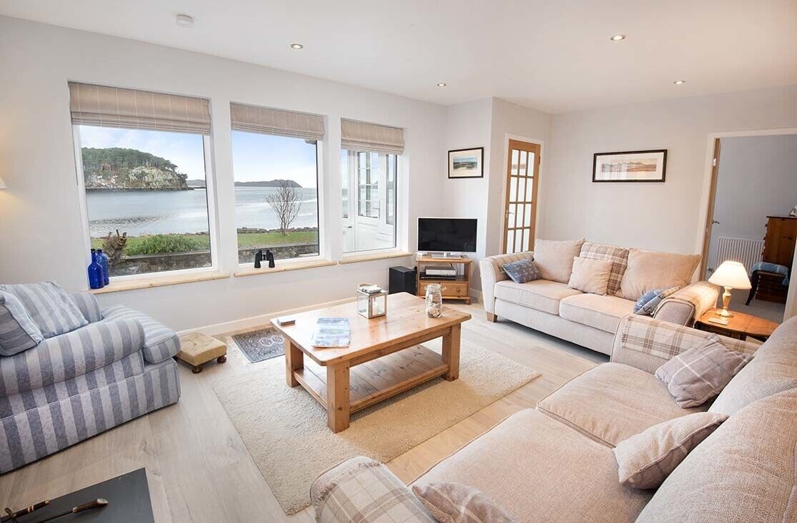 Tigh En Leigh, Pet Friendly, With A Garden In Shieldaig - Skye