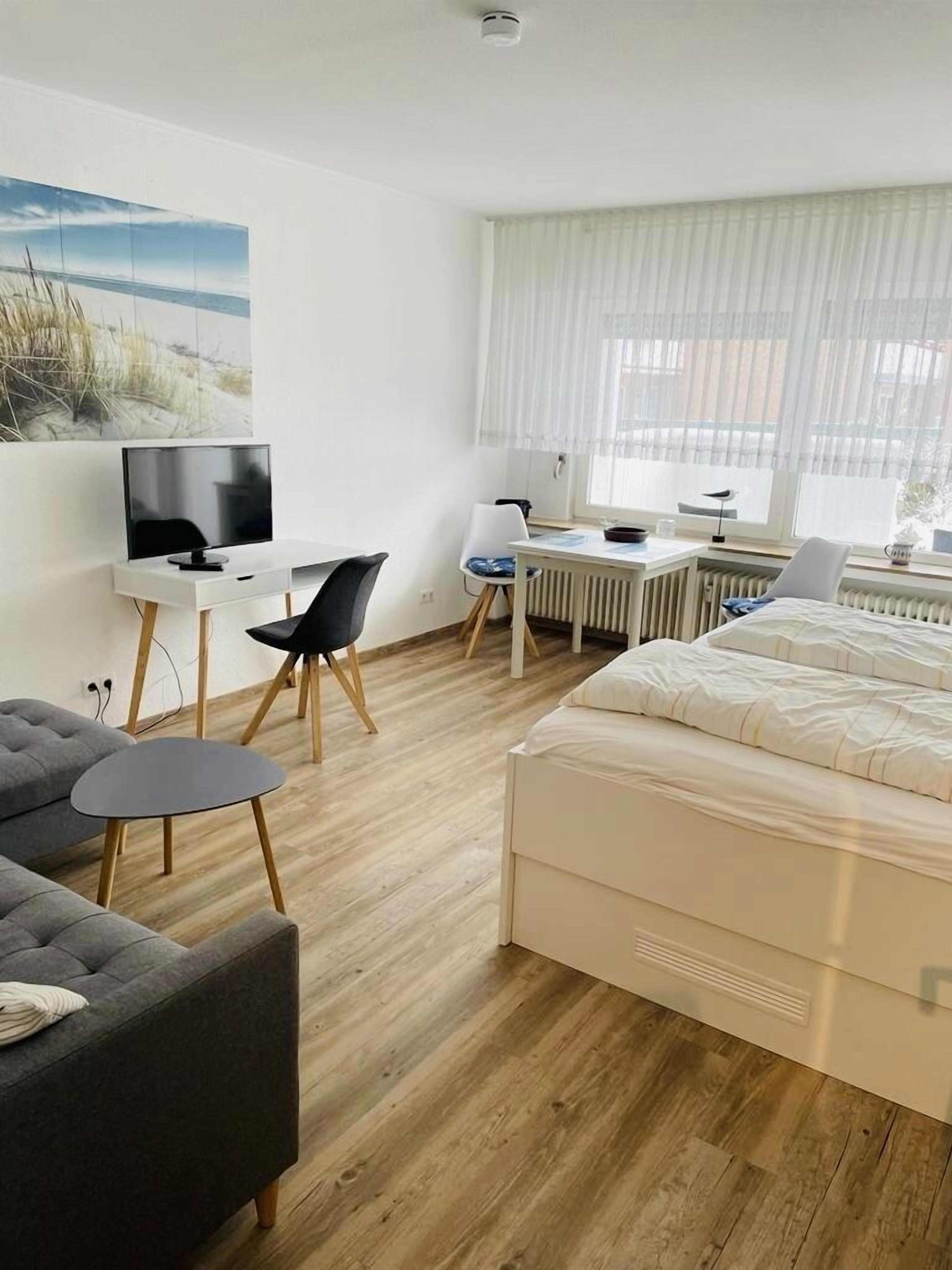 1-room Vacation Apartment In A Well-kept Complex With Swimming Pool In The House! - Norderney