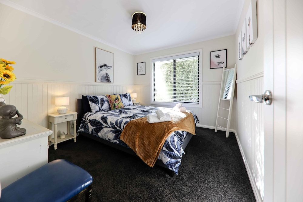 Hidden Gem ~ Luxury Cottage Near Lake Daylesford - Daylesford