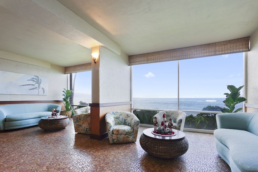 Walk Out Lanai To Beach Ground-floor - Royal Kahana 106 - Maui, HI