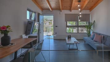 Vila | Área de estar | Smart TV 55 polegadas com canais digitais, TV, Netflix