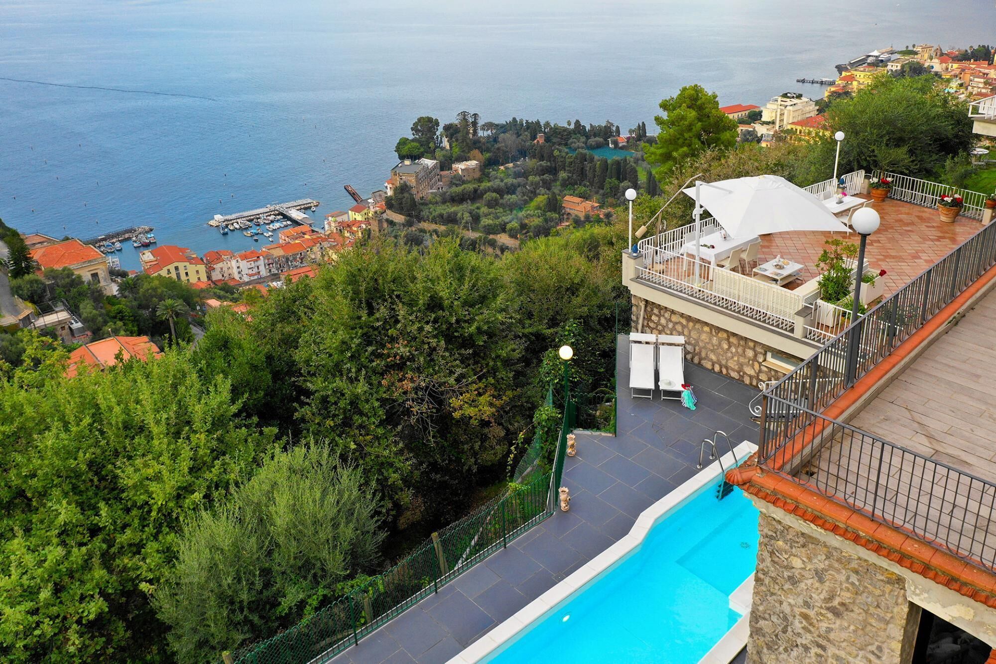 Villa, fumadores | 5 quartos 