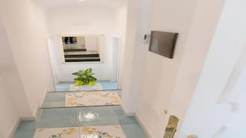 Apartamento | 2 quartos, berço de viagem