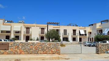 Apartamento, para fumantes | 3 quartos