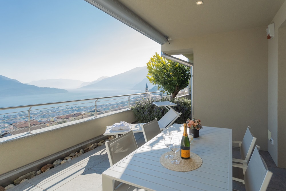 Valarin Verona Luxory Apartment Wellness - Domaso