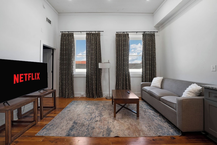 Soho Loft 5 - Cartersville, GA