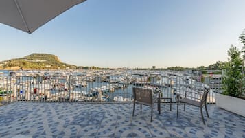 Suíte estúdio luxo | Terraço/pátio