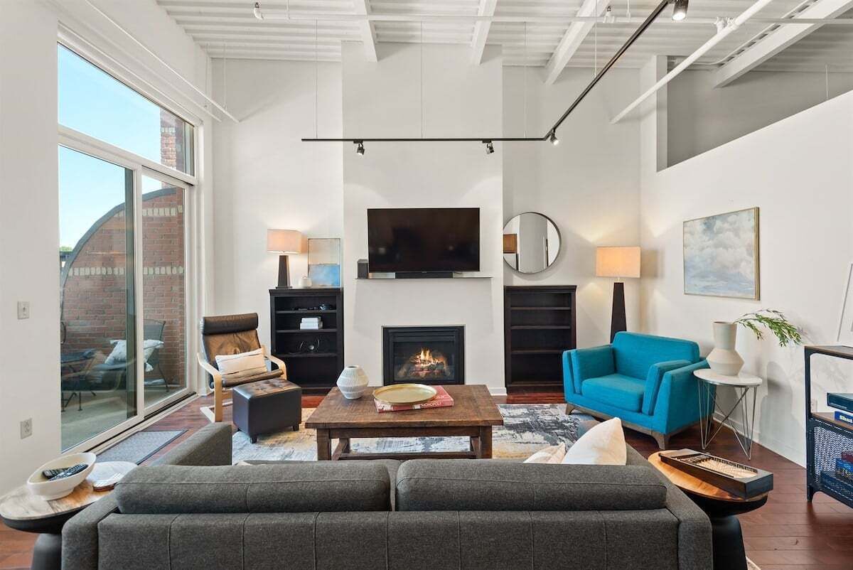 Mountain Modern | Deck, Gym, Fireplace, A/c - Snowmass, CO