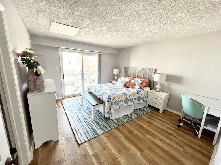 Brigantine Beachfront 2 Bd Condo With Pool & Ocean Views - New Jersey