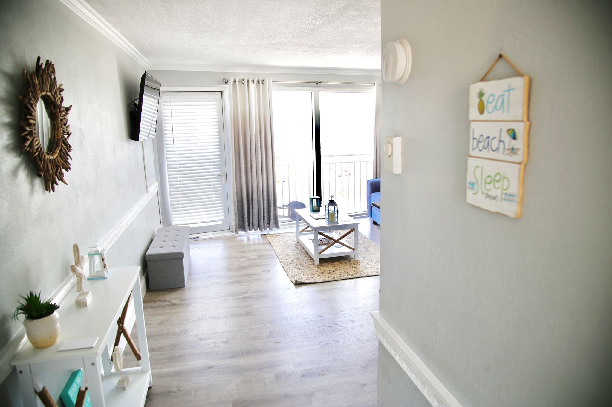 Ocean Views!! Pool Open Heart Of Daytona Beach - Ormond Beach, FL