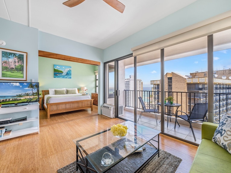 Penthouse With Fabulous Ocean View Near Waikiki Beach - Honolulu