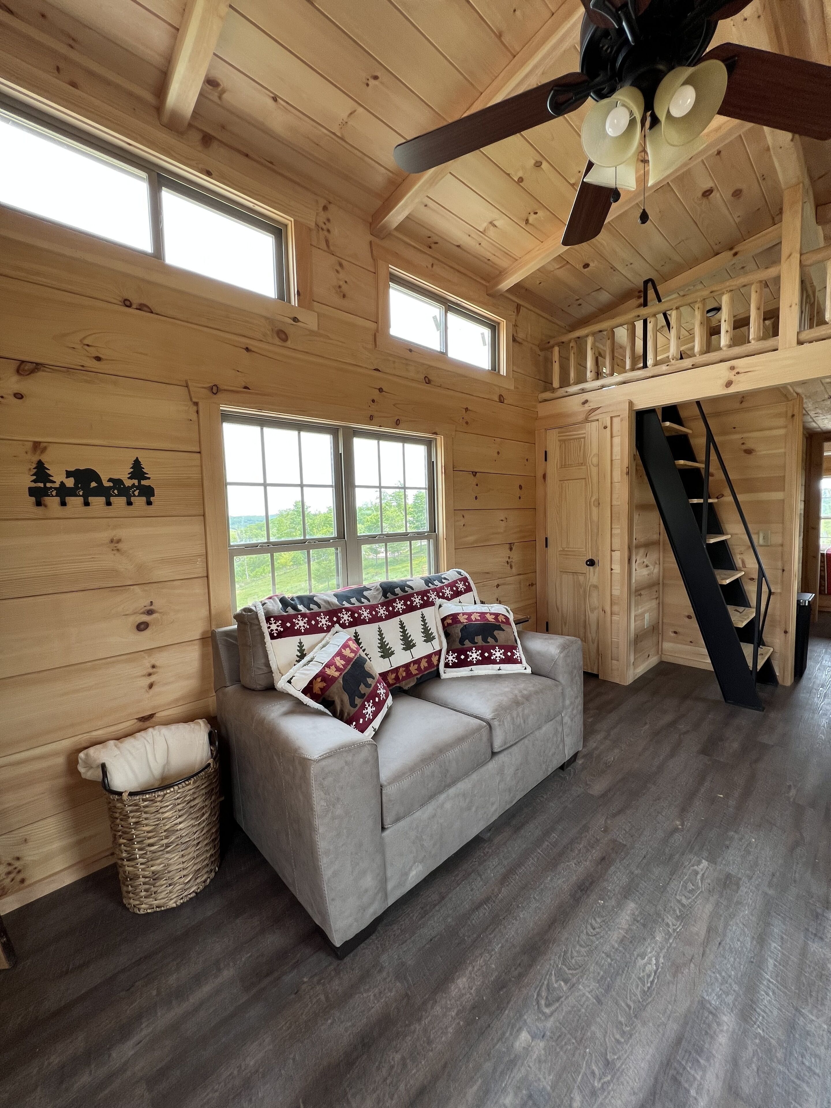 Cozy Bear Haven: Tiny Cabin, Incredible View! - Boone, NC