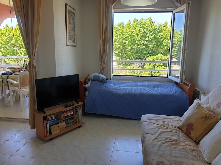 Port Fréjus 100m Des Plages Et De La Base Nature, Studio 23 M2, 4 Couchages, Balcon Parking Privatif - Fréjus