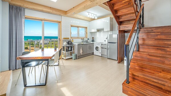 Jeju Hoyeongfarm Stay - Jeju-si