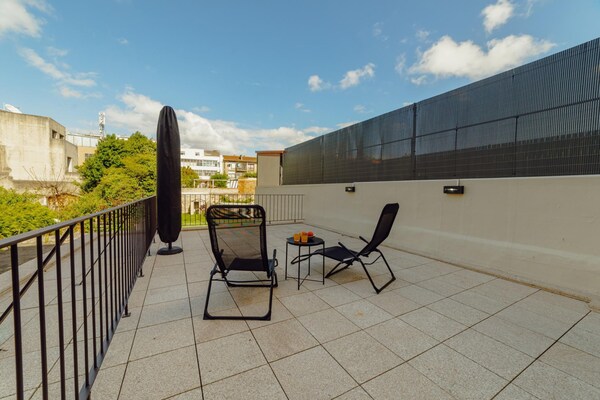 Legacy Oporto Premium Apartment C By Vacationy - Porto