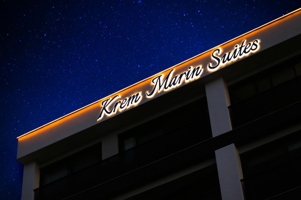 Krem Marin Otel - Alaçatı