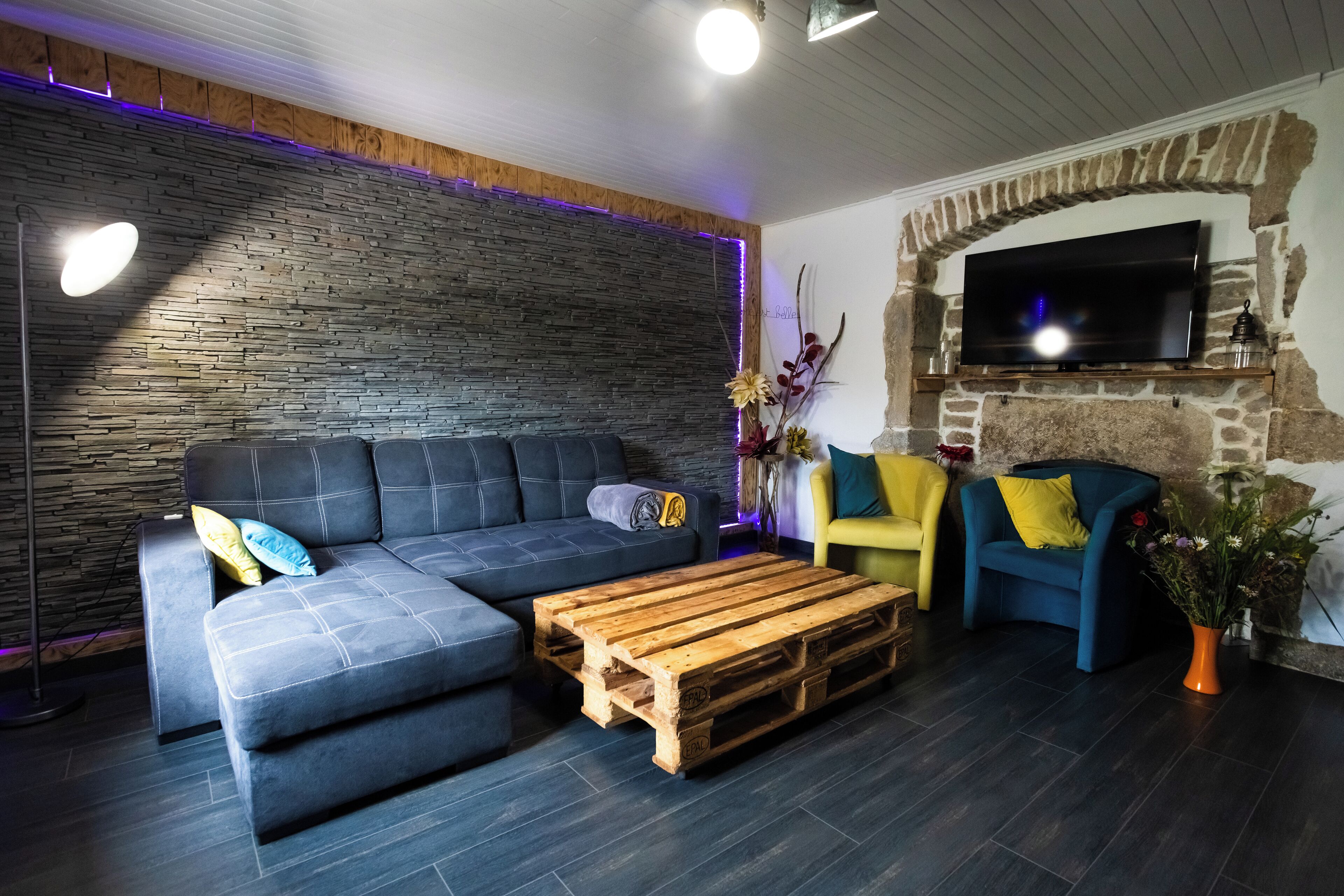 In The Heart Of The Doubs, In The Countryside, Ideal For Relaxation - Alps