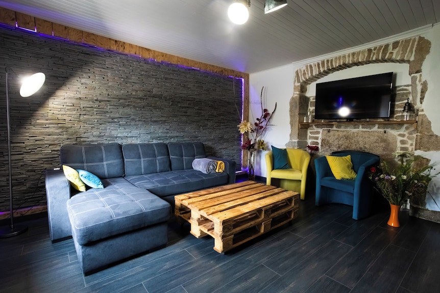 In The Heart Of The Doubs, In The Countryside, Ideal For Relaxation - Alps