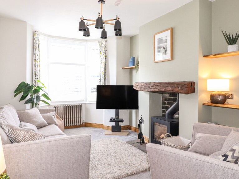 Dovestones, Pet Friendly, Character Holiday Cottage In Keswick - ケズィック