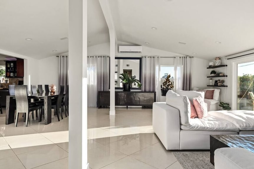 Spacious Luxury 4 Bdr, Pool, Hot Tub, Sauna, Patio - Los Ángeles, CA