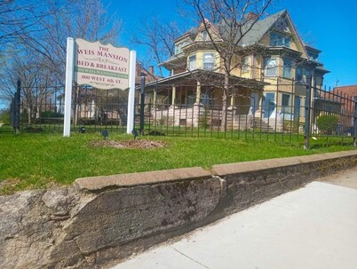 The Weis Mansion